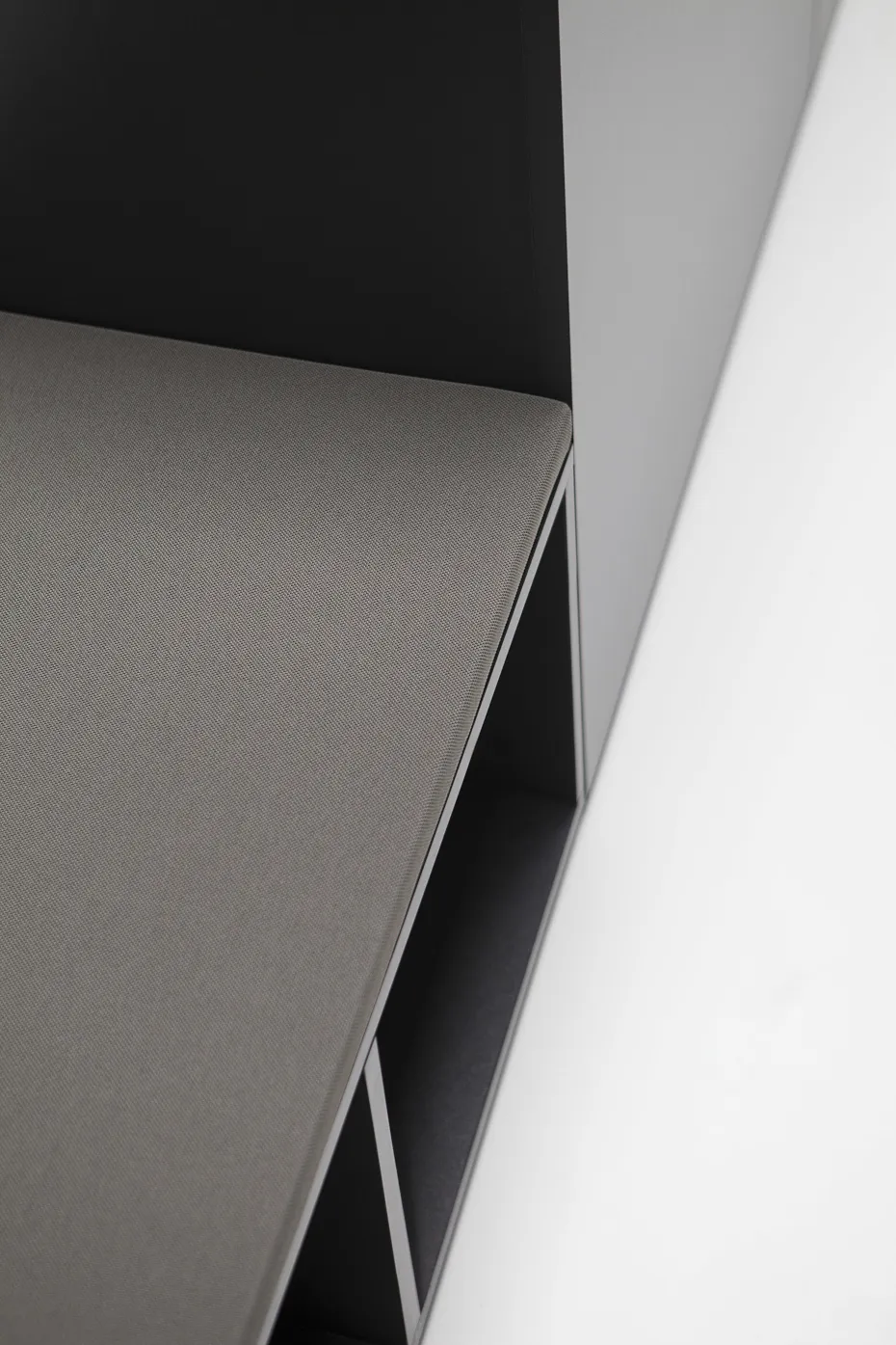 Mueble de España - Products - BAT OFFICE table