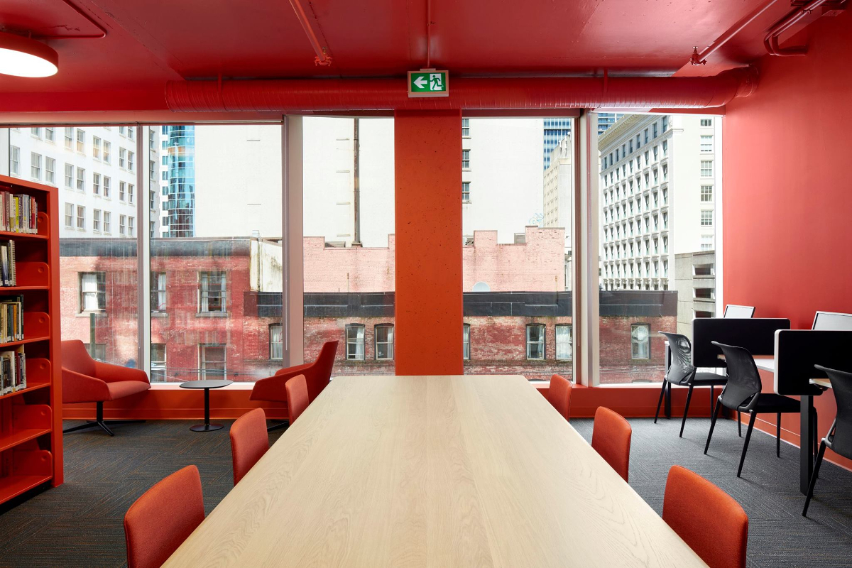 Mueble de España - Projects - Adler University