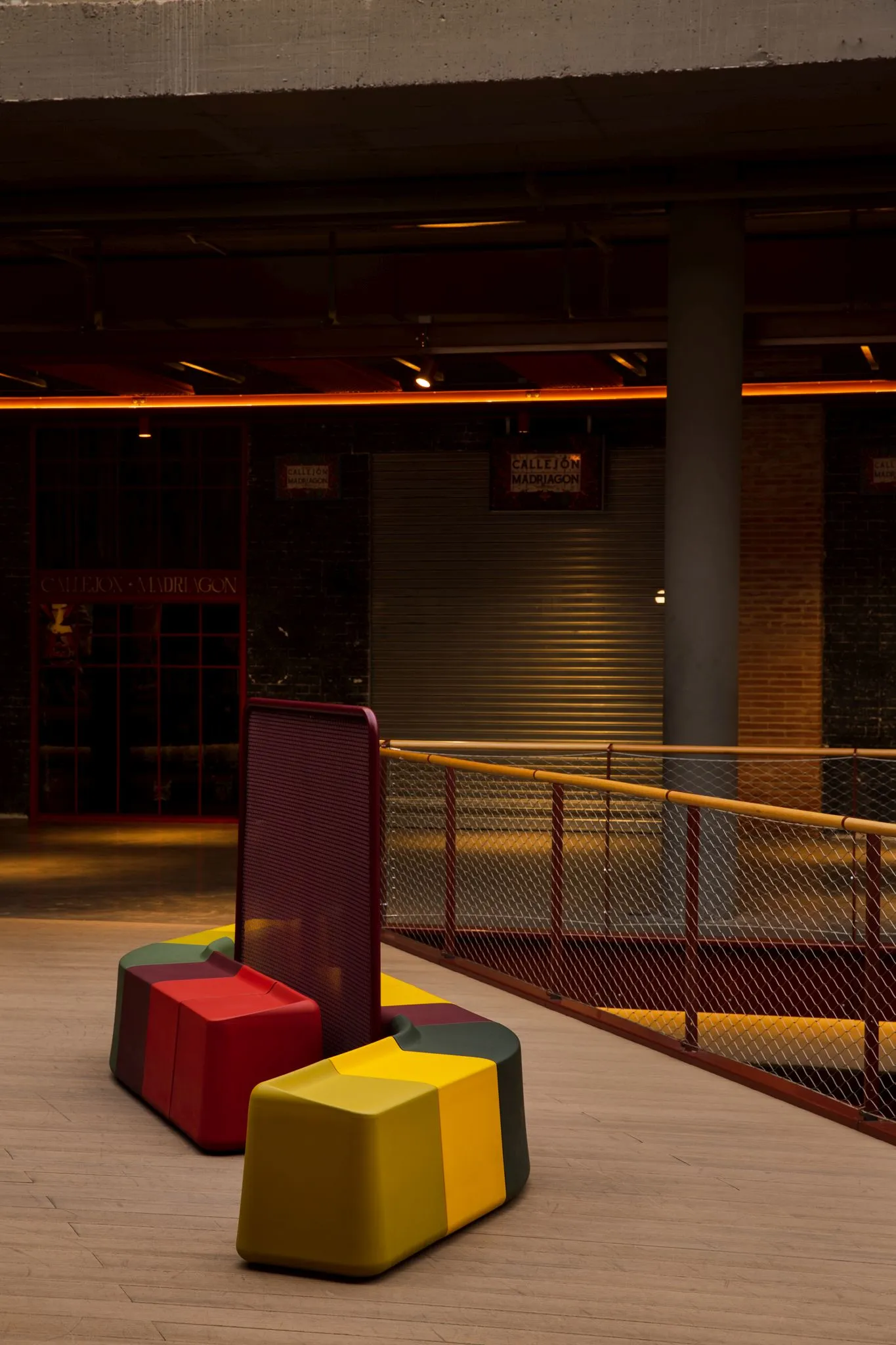 Mueble de España - Projects - X-MADRID shopping mall