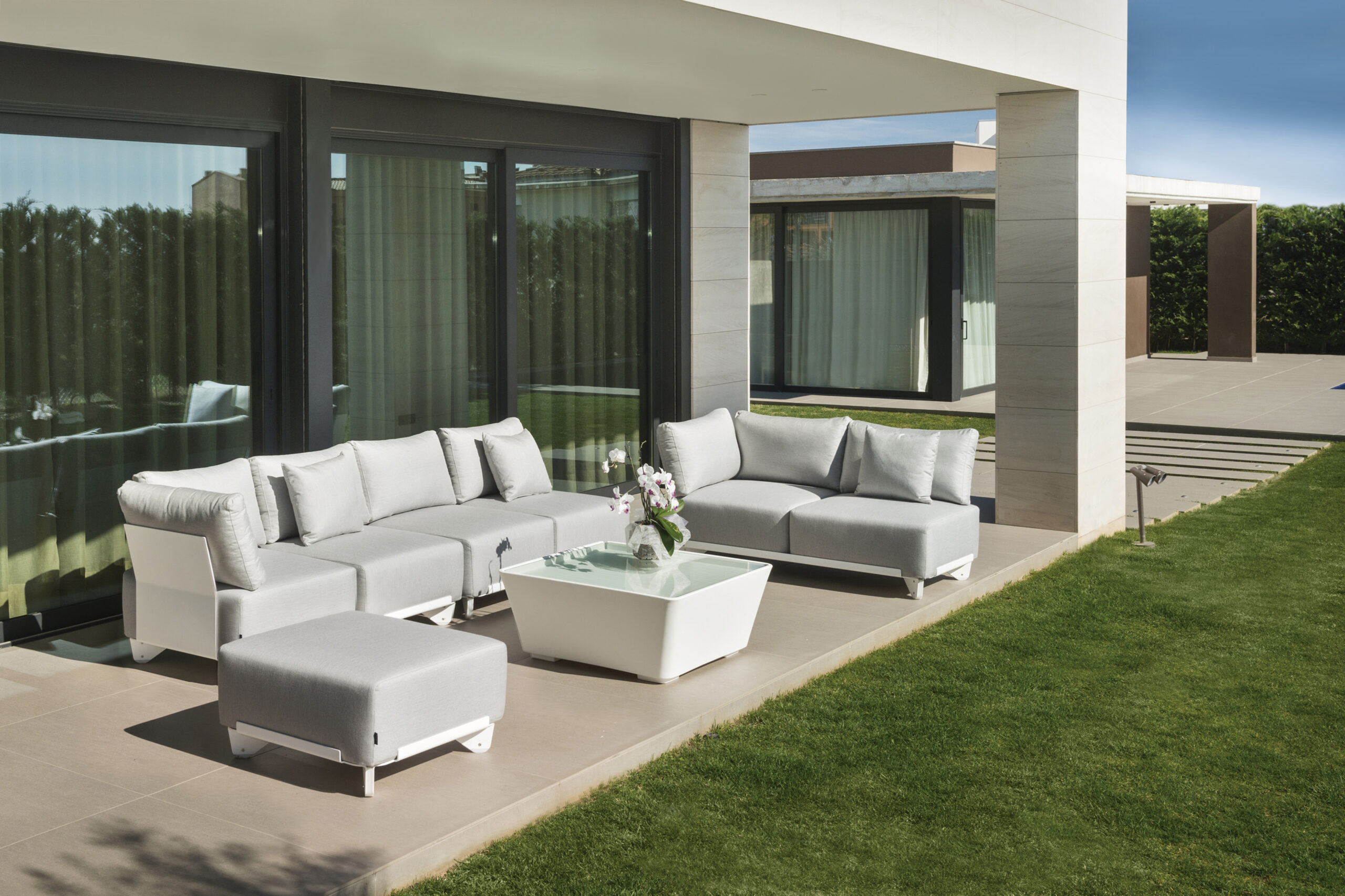 Mueble de España - News - PLECS, the new outdoor modular lounge system ...