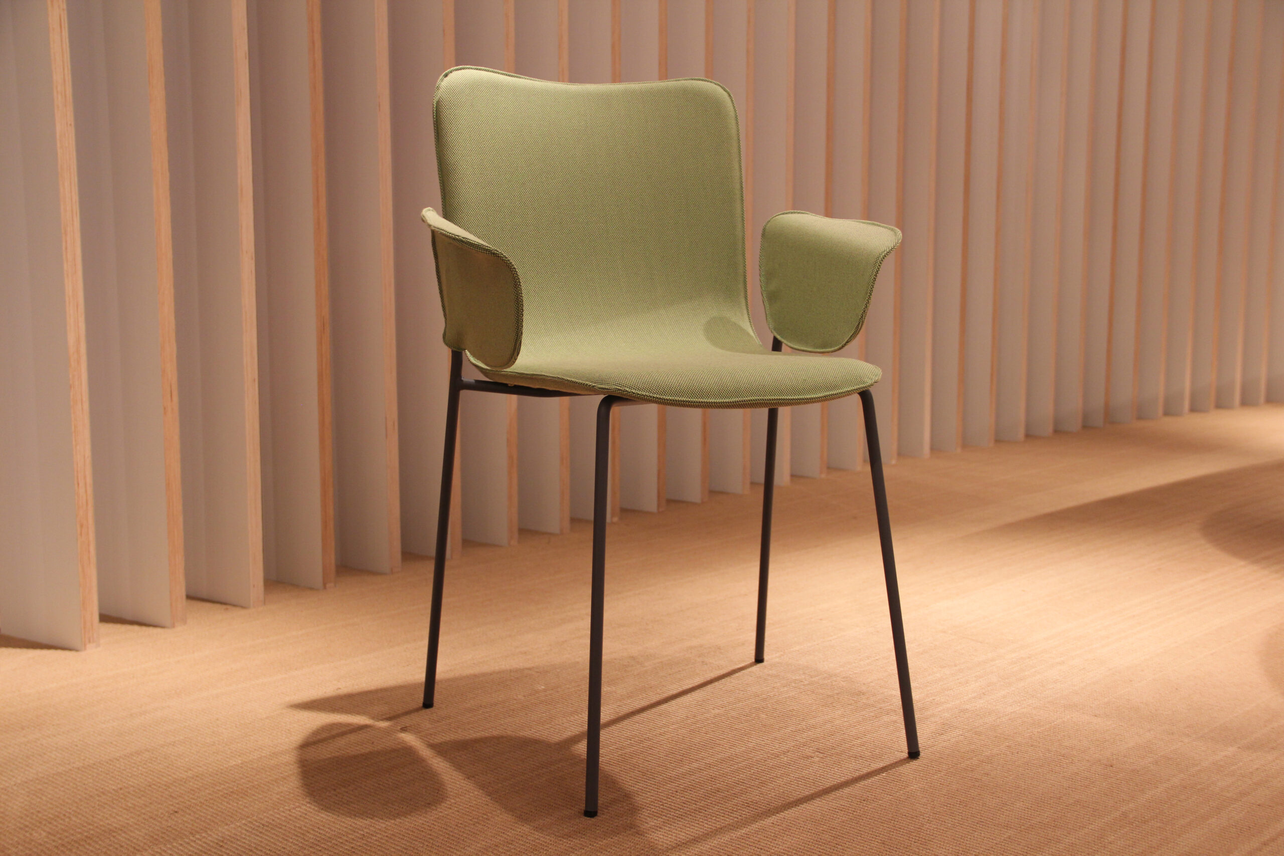 Mueble de España - Products - MIRO chair & armchair