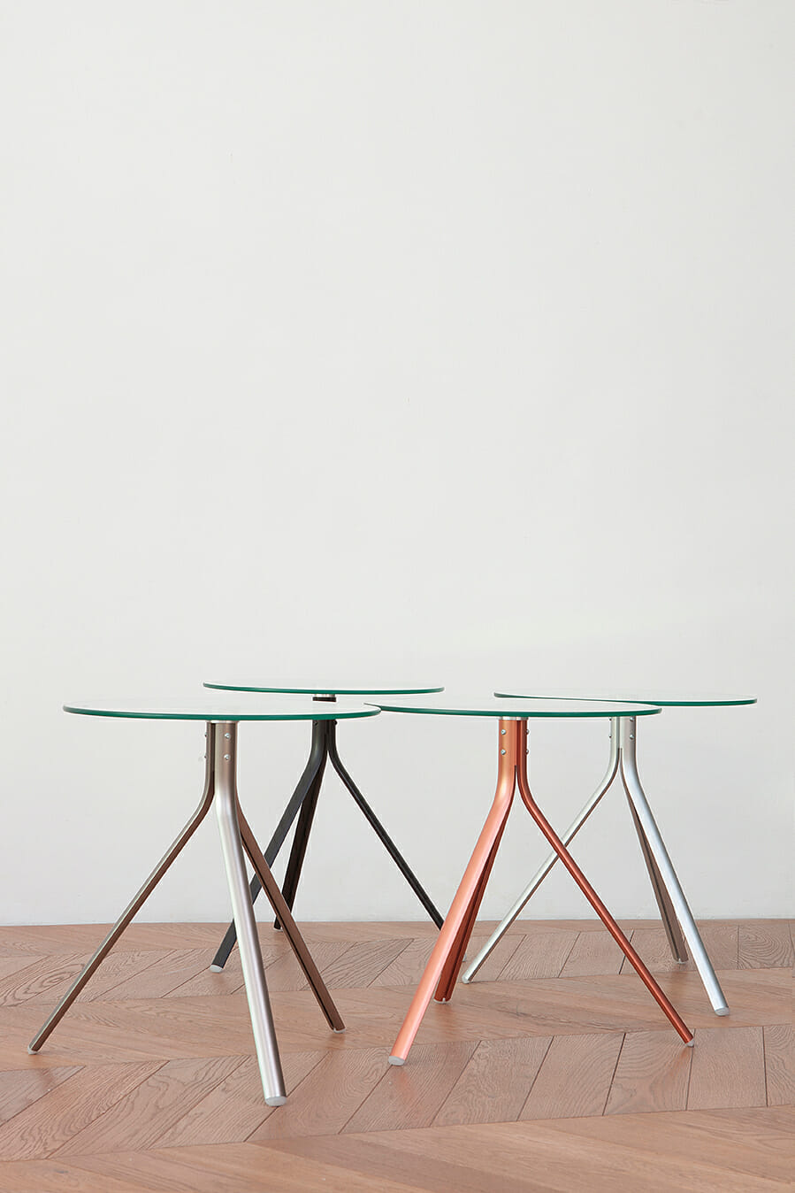 Mueble de España - Products - EMBRACE side tables