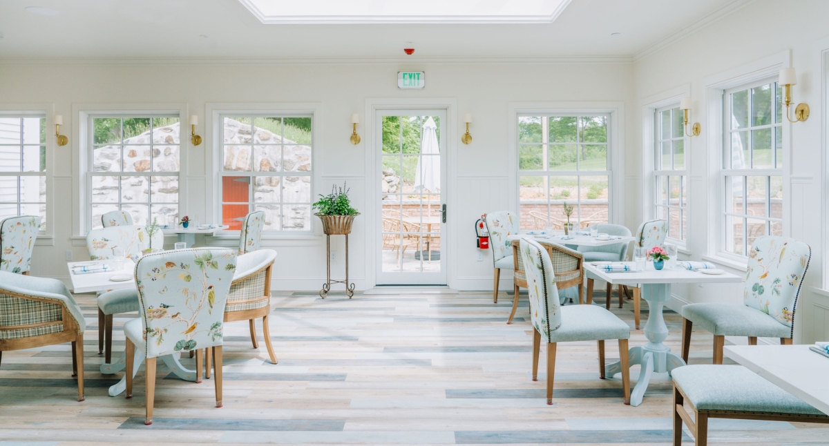 Mueble de España - Projects - The Millbrook Inn