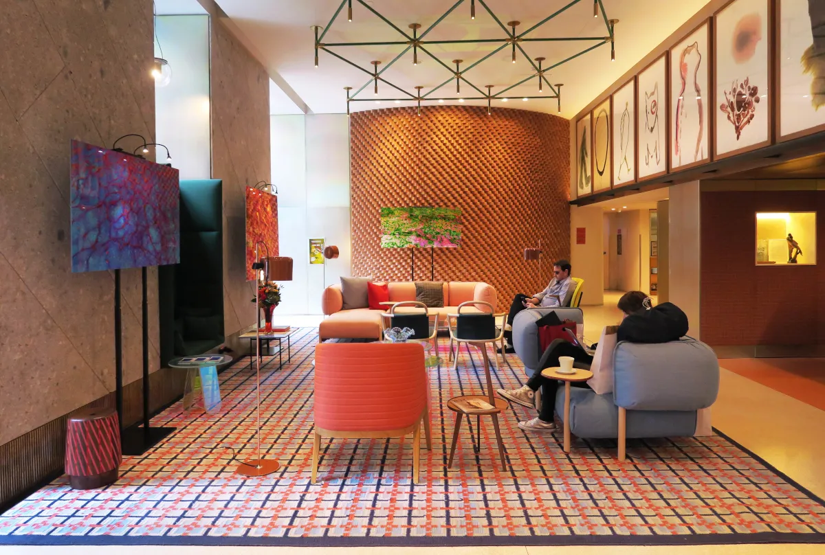 Mueble de España - Projects - Roommate Giulia hotel