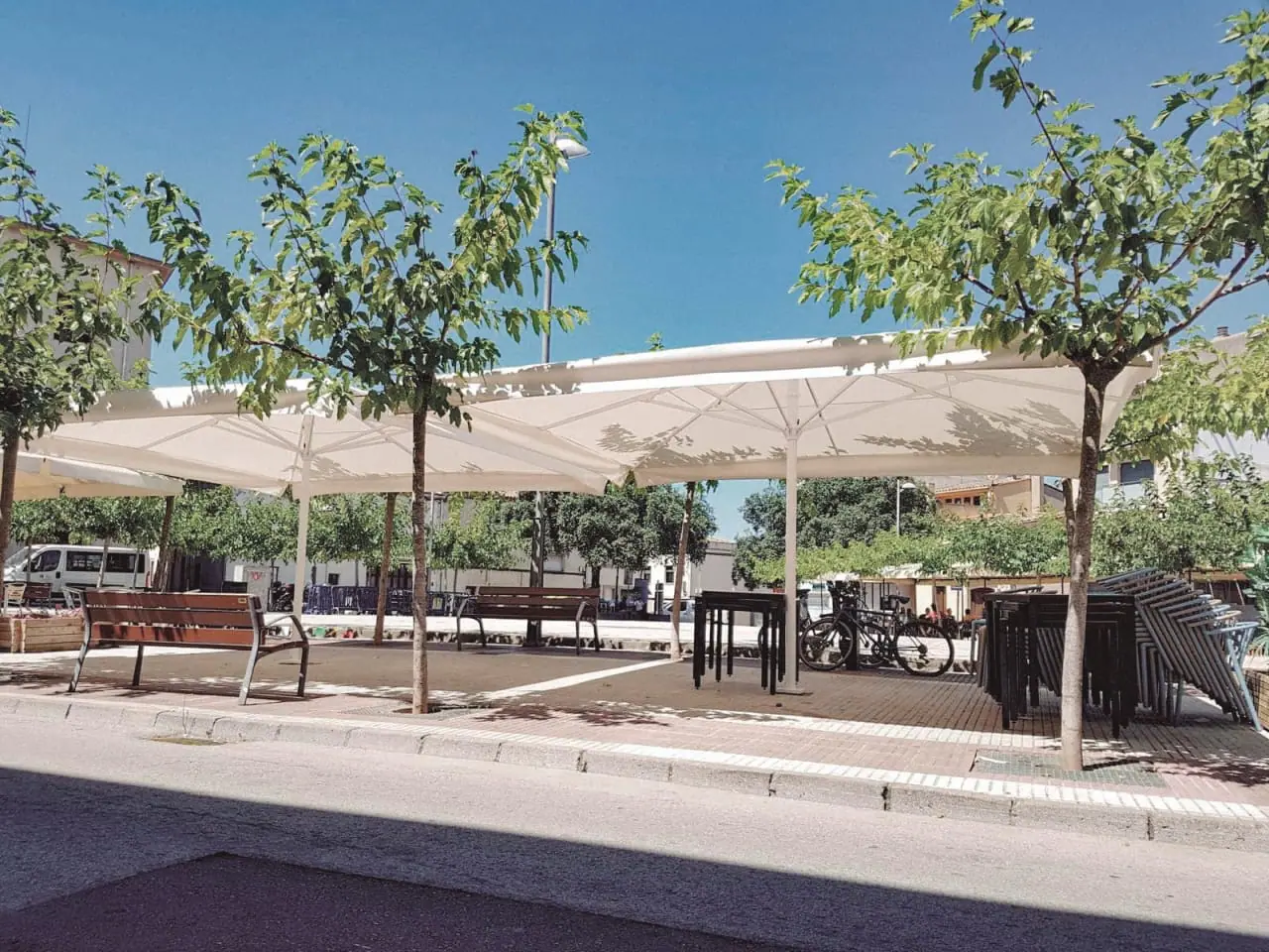 Mueble de España - Products - GIANT parasol