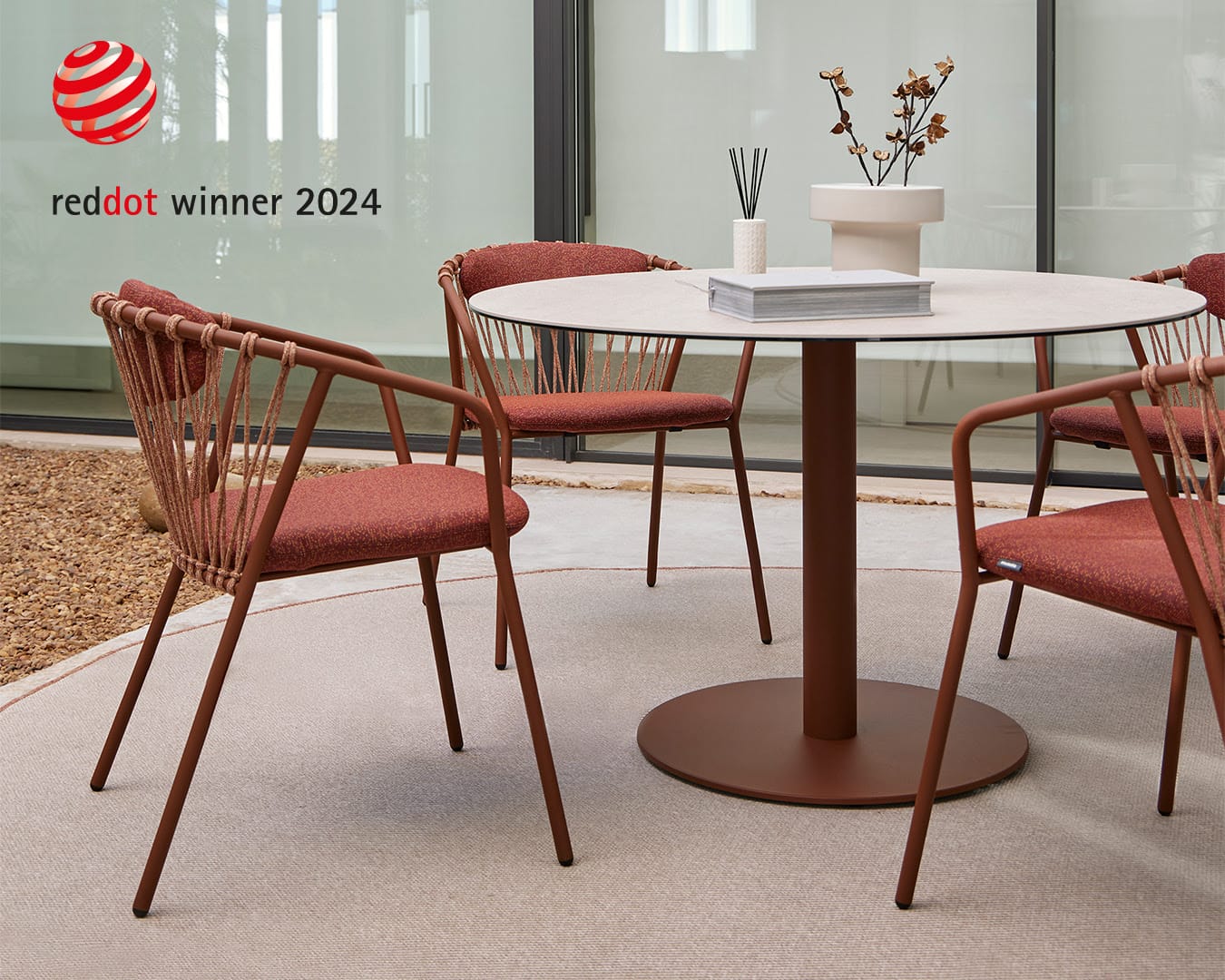 Mueble de España - News - MUSOLA’s BAGA Outdoor Chair Wins Prestigious ...