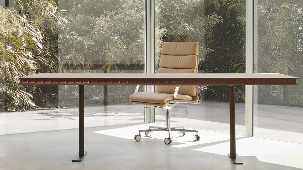 Mueble de España - Products - BASKERVILLE table